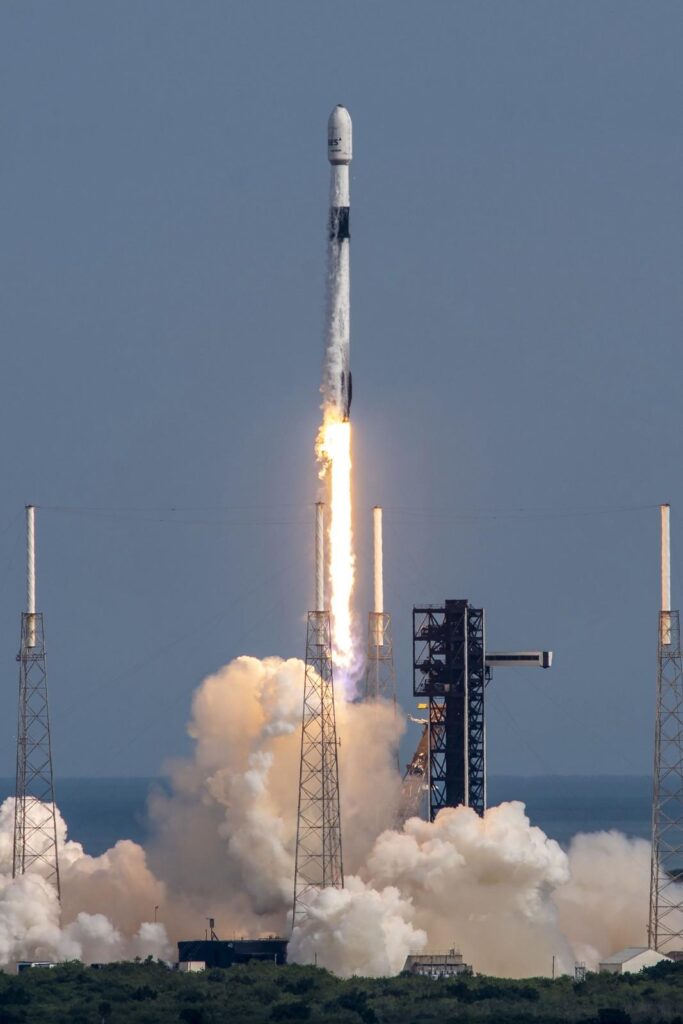 SpaceX Falcon 9 rocket launched O3b mPOWER satellites pair